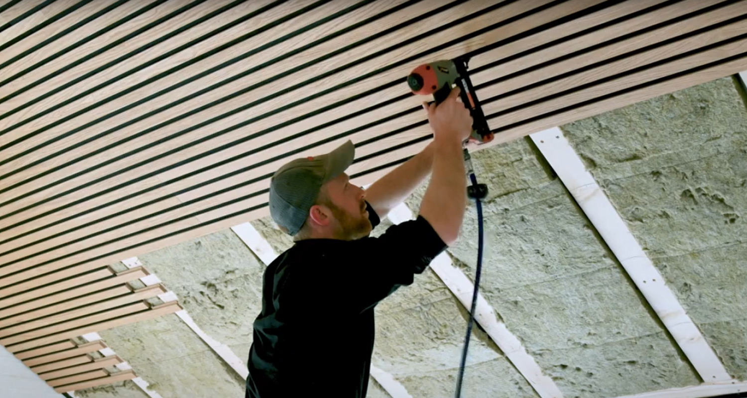 Installing ceiling panels from I-Wood - Easy-to-install ceiling panels